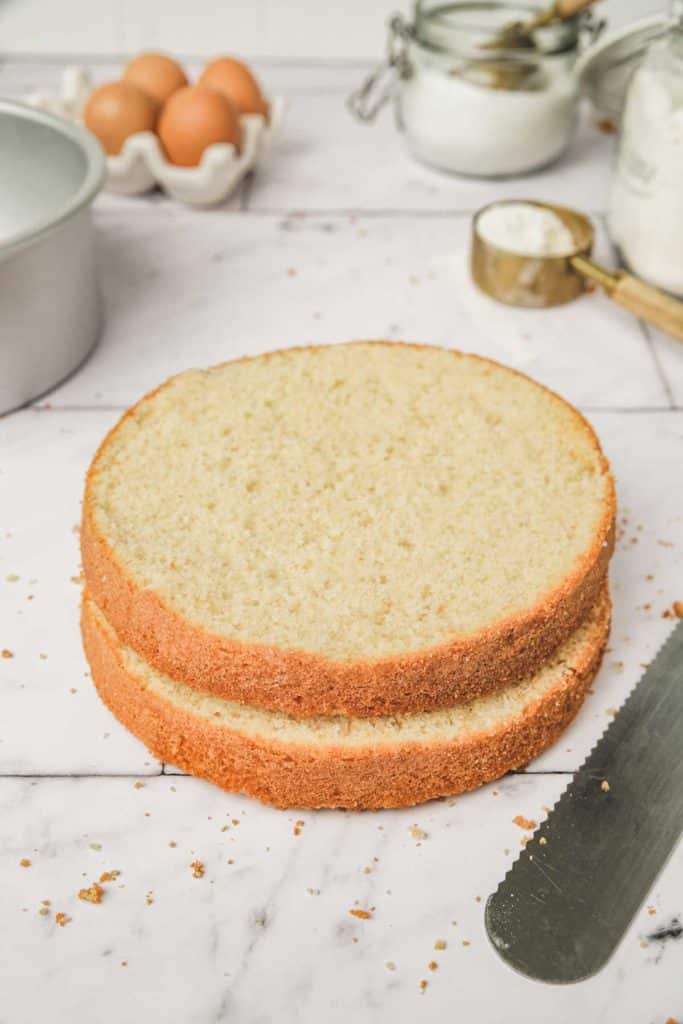 Best Vanilla Sponge Cake Recipe - Soft & Fluffy - Sweetly Cakes