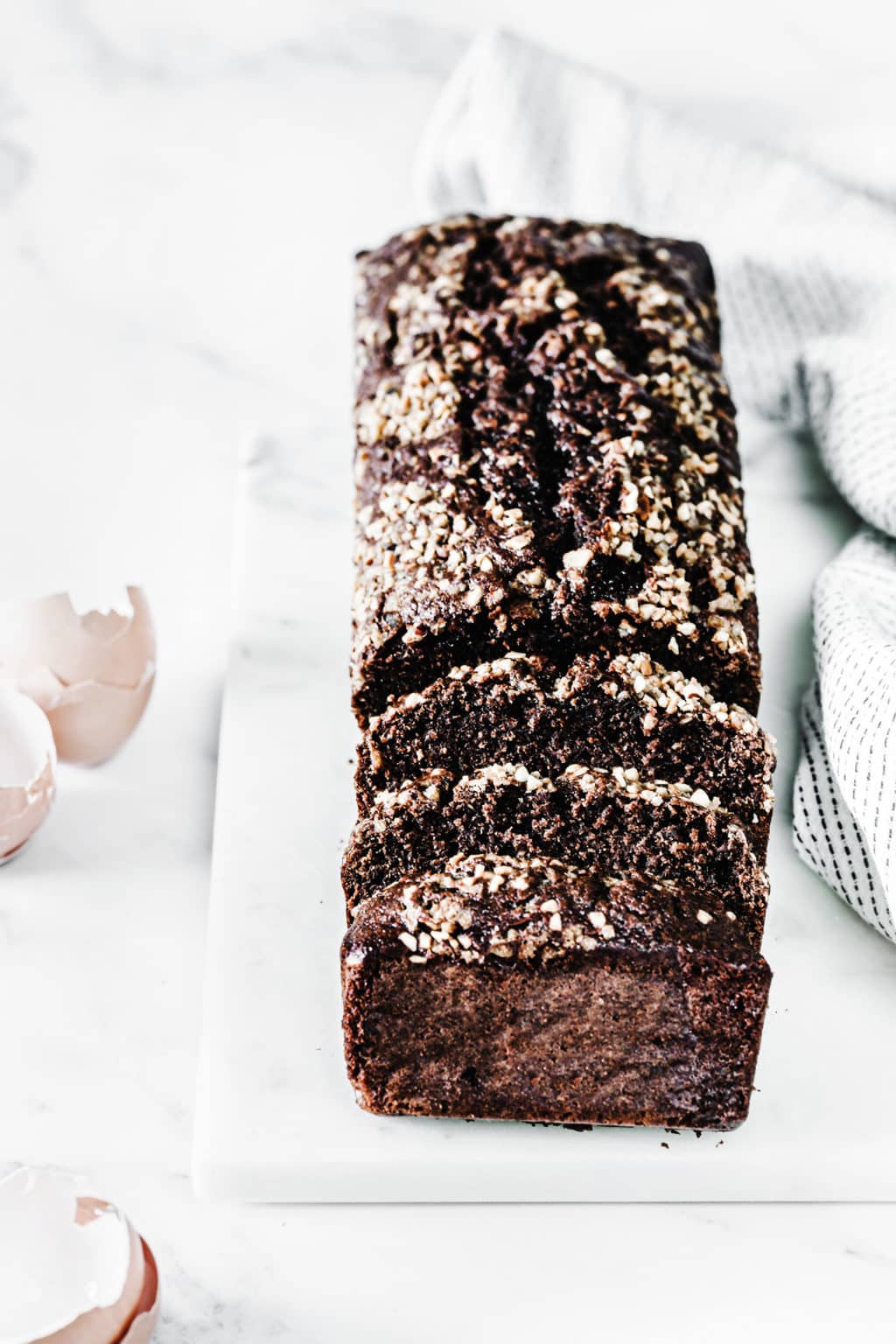Recette du Hazelnut and chocolate loaf cake - Sweetly Cakes Facile et ...