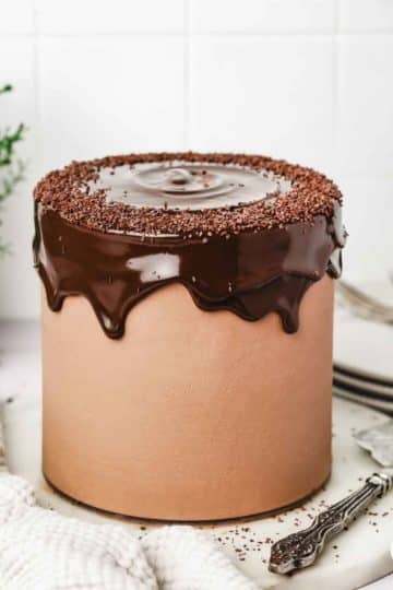 How to Make a Layer Cake: A Step-by-Step Guide for Beginners