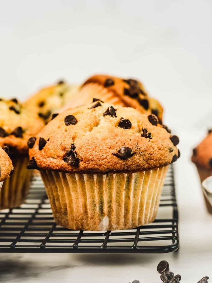 Best Fluffy Vanilla Muffins Recipe with Vanilla Glaze