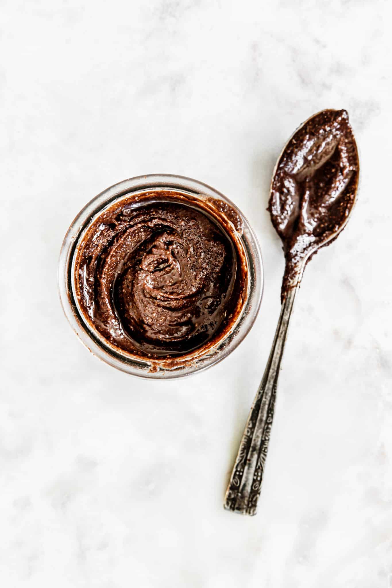 Homemade Chocolate Spread (Healthy Nutella)