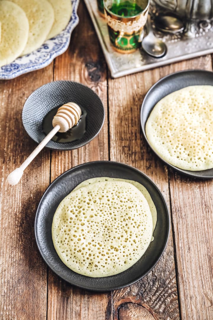 Baghrir – Moroccan Semolina Pancakes Recipe