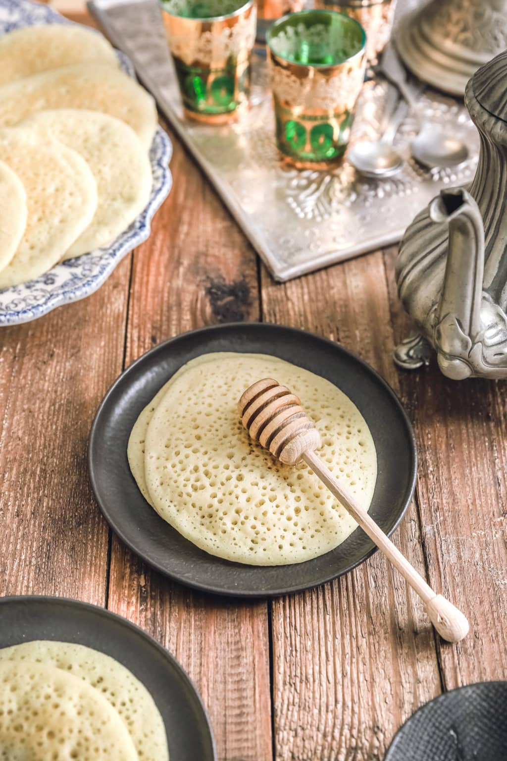 Baghrir Recipe - Morrocan Pancakes - Sweetly Cakes