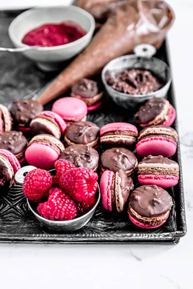 Chocolate raspberry fillings macarons recipe Recipe - Sweetly Cakes ...