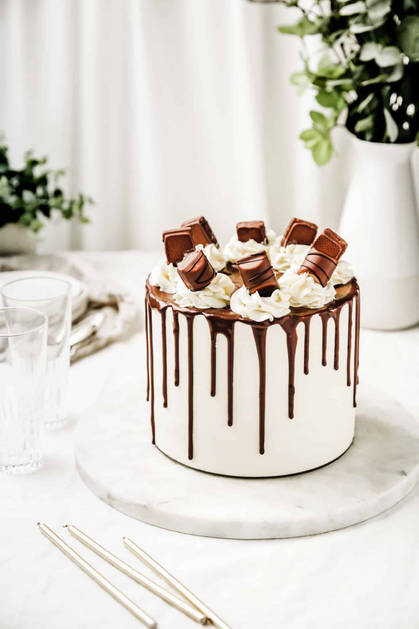 Best Kinder Bueno Cake with Kinder Ganache Frosting