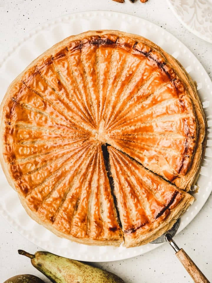 Easy Traditional French Pithivier Recipe with Almond Filling