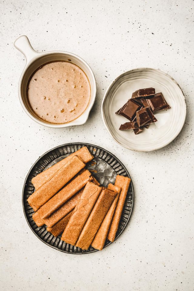 Chocolate Feuilletine Crunch (Praline Crisp Recipe)