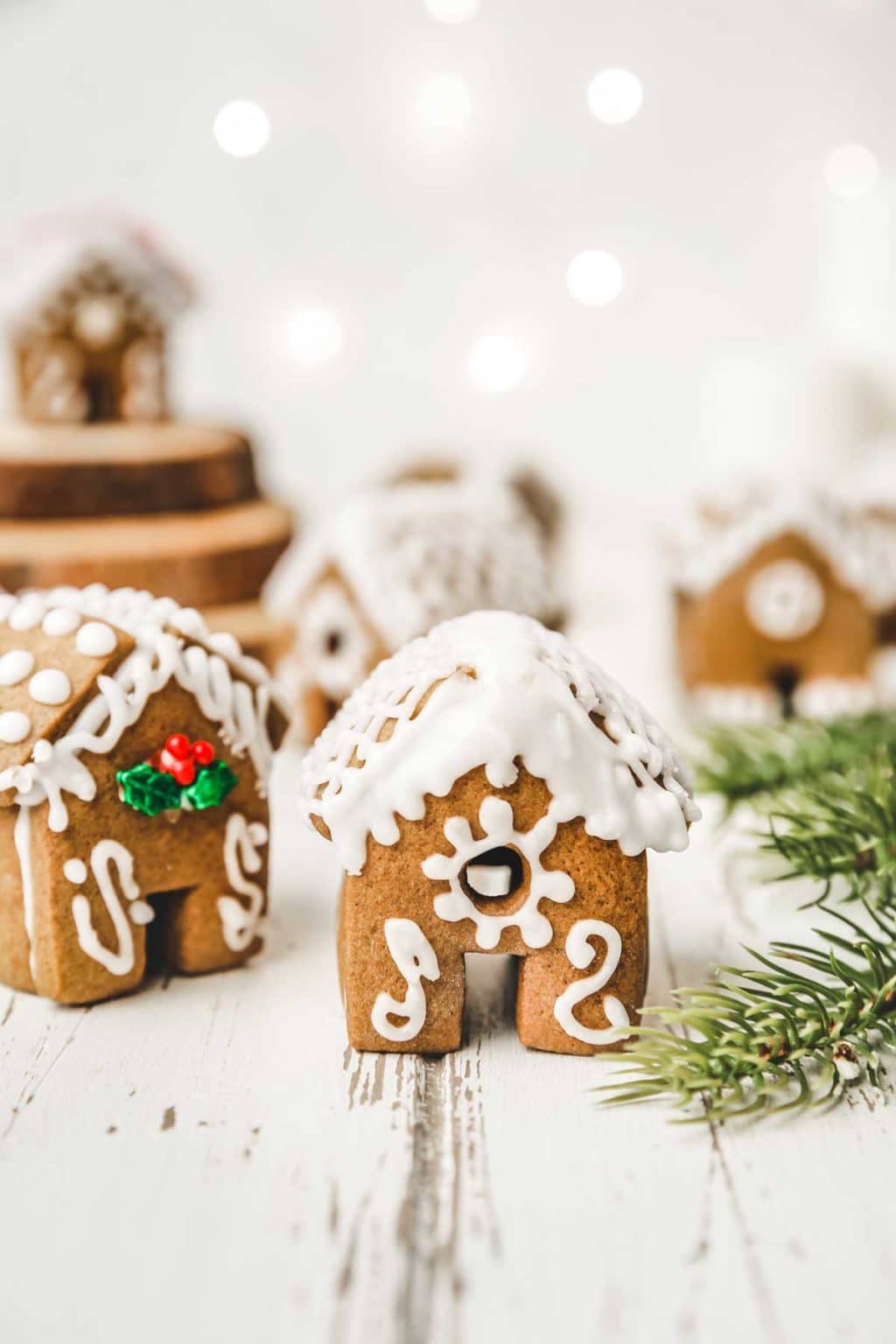 Easy Mini Gingerbread House + Free Template
