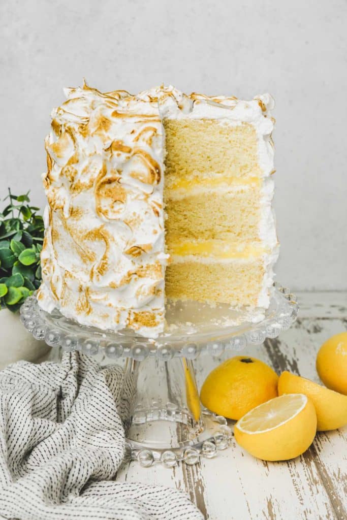 Lemon Meringue Cake | Light Lemon Layer Cake Recipe