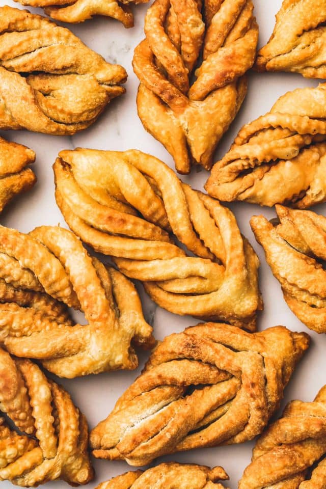 Moroccan Chebakia Cookies - Traditional recipe - Sweetly Cakes