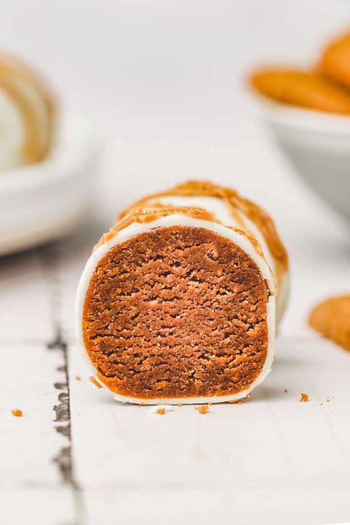 Easy 3 Ingredients Biscoff Truffles - No bake Recipe