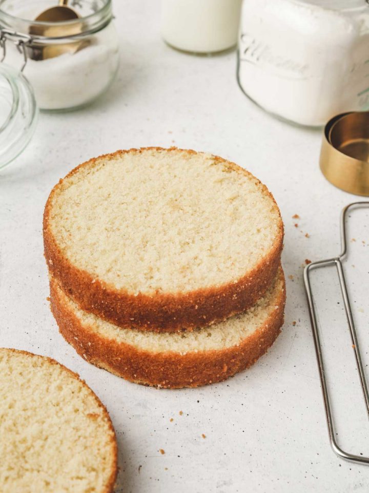 Easy Genoise Sponge - 3 ingredients only