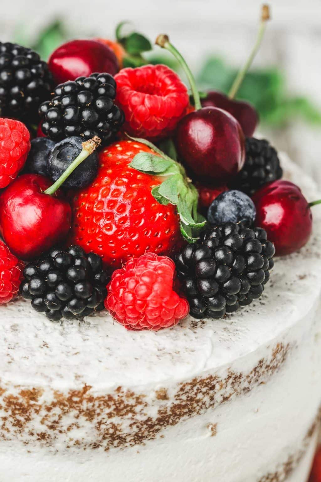 Naked Cake Aux Fruits Rouges - Recette Facile - Sweetly Cakes