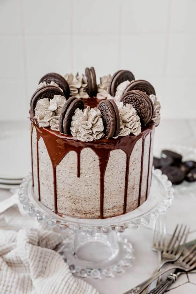 Moist Chocolate Oreo Cake Recipe with Oreo Frosting