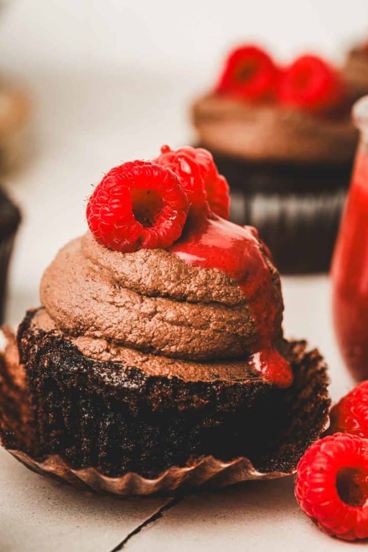 Chocolate Raspberry Cupcakes with Raspberry Filling & Ganache