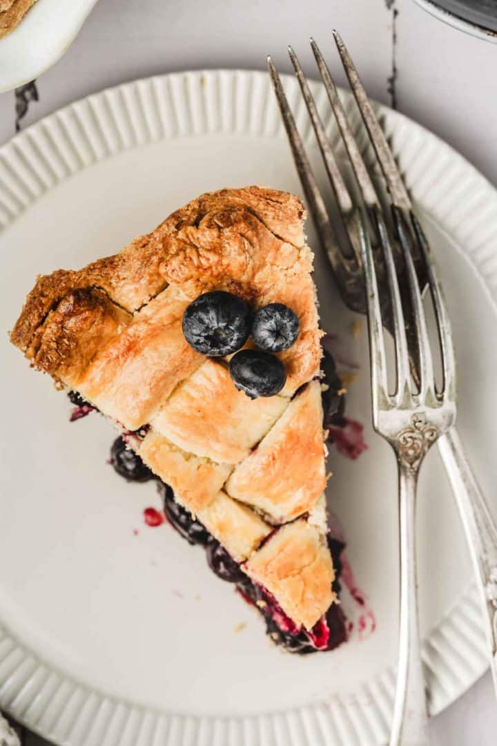 Perfect Blueberry Pie Recipe with Frozen blueberry filling