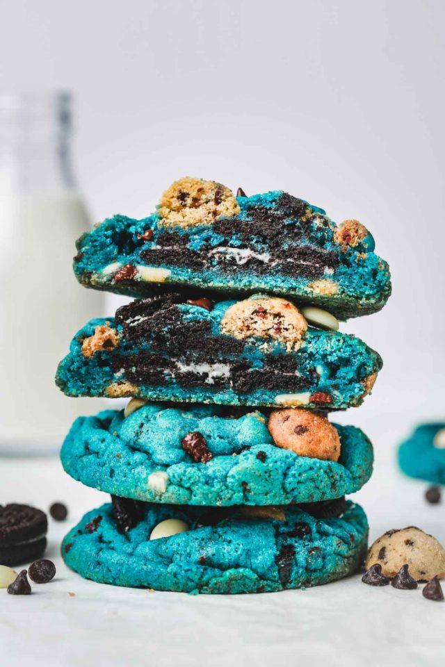 Cookie Monster Cookies – Soft, Blue & Oreo-Stuffed