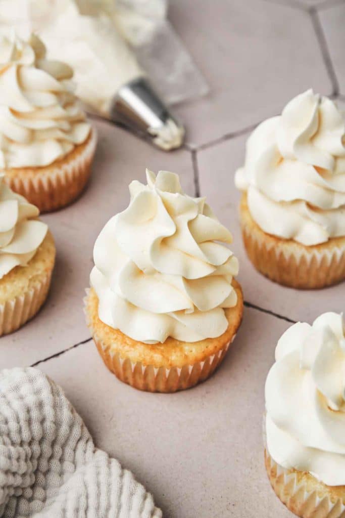French Buttercream Recipe – Silky Egg Yolk Frosting