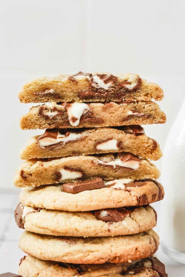 Kinder Cookies – Soft, Chewy, Loaded with Kinder Chocolate