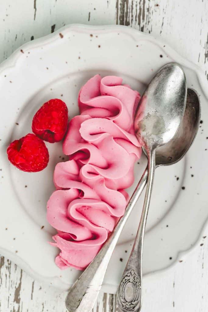 Fluffy Whipped White Chocolate Raspberry Ganache Recipe