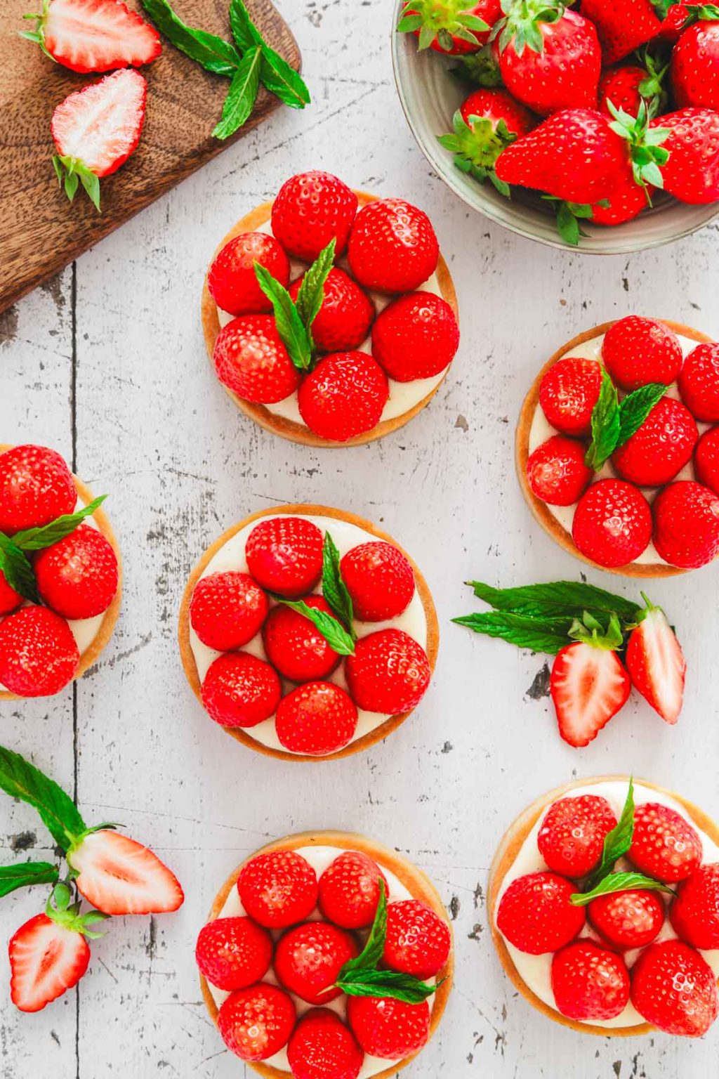 Easy French Strawberry Custard Tartlets recipe