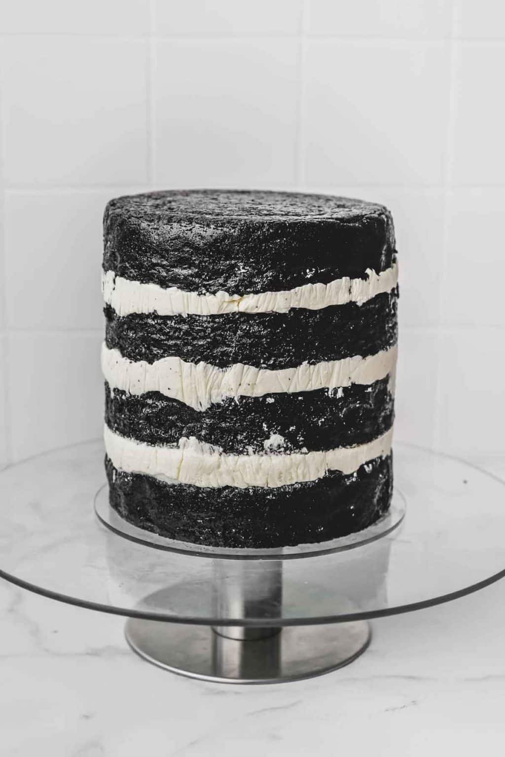 How to Make a Layer Cake: A Step-by-Step Guide for Beginners