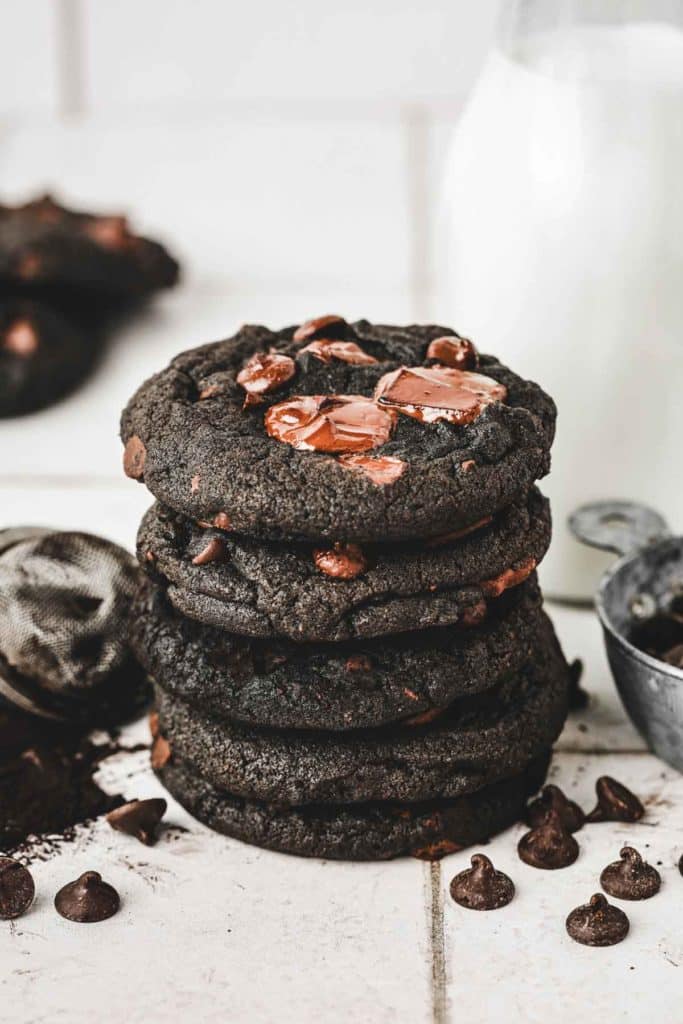 Soft and Chewy Black Cocoa Cookies – (no food coloring)