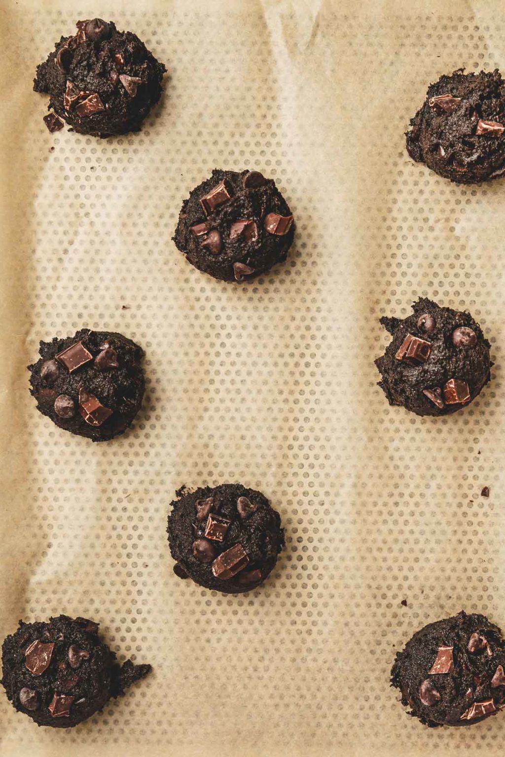 Black Cocoa Cookies (Soft, Chewy & Easy Chocolate Cookies)
