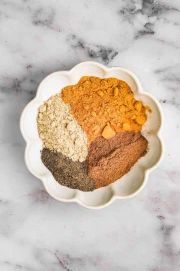 Easy Homemade Golden Milk Spice Mix - Perfect for Lattes