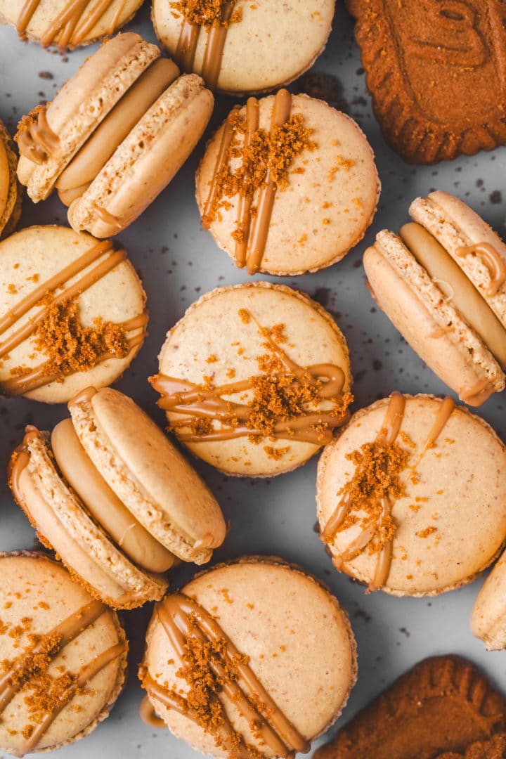 Easy Biscoff Macarons with Biscoff Ganache
