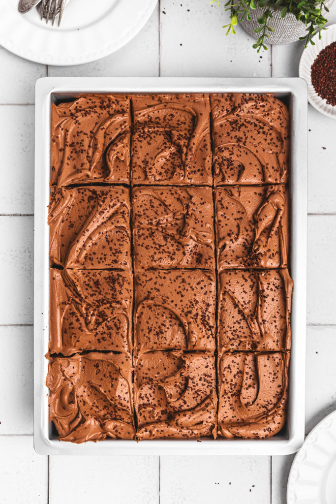 Best Kinder Cake (Kinder Bueno Layer Cake with Kinder Ganache)